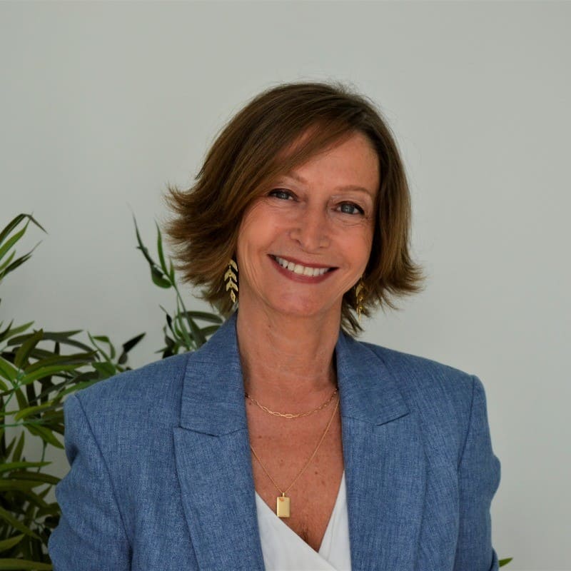 Regina Reyes Gallur - Foundation Fide